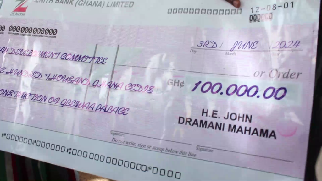 Former President Mahama honors pledge of GHC 100.000 towards Gbewaa ...