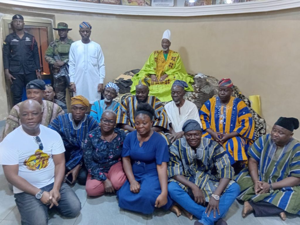 Acting EPA Regional Director Pays Courtesy Call on Ndan Yaa Naa, Seeks ...